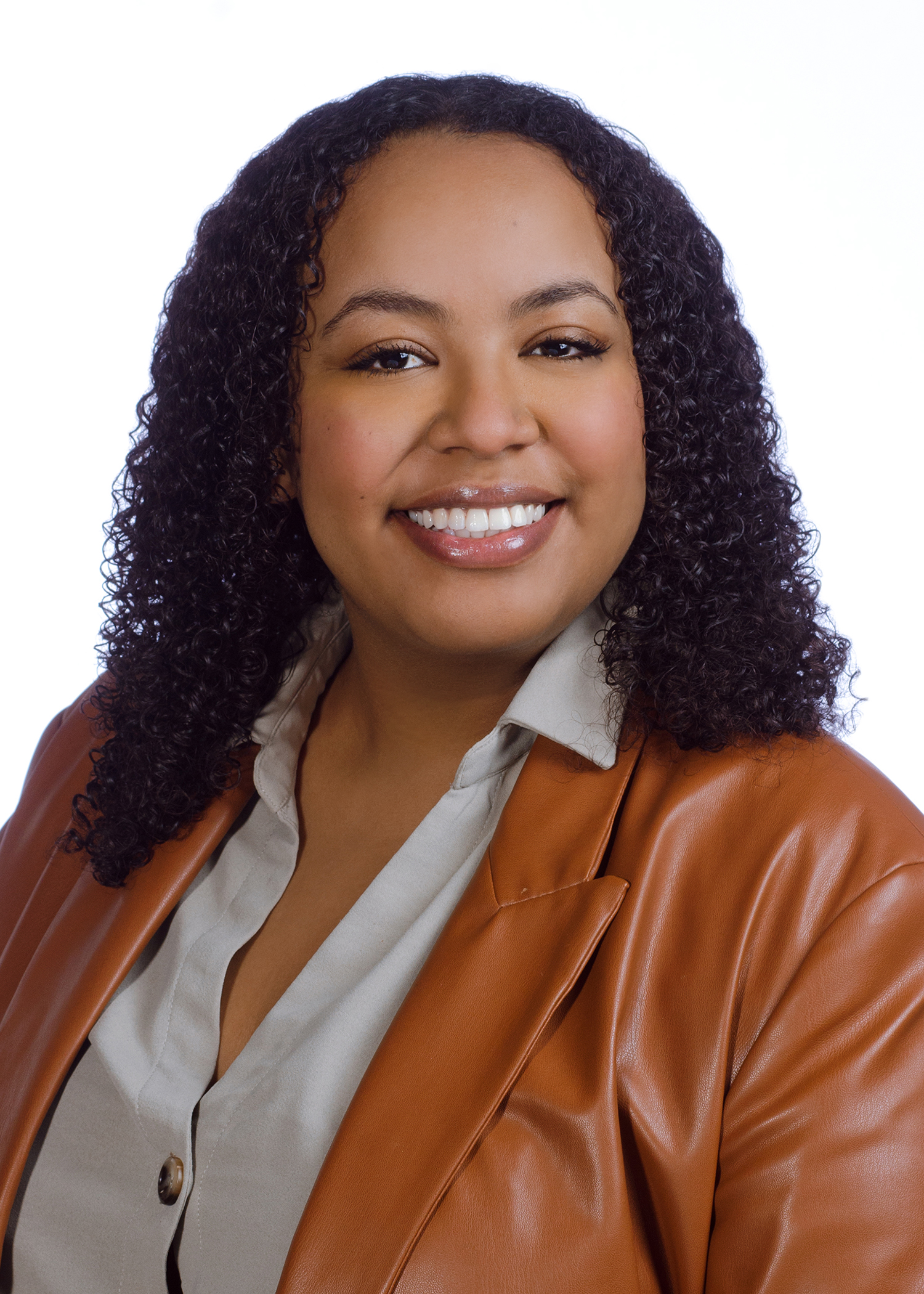 Malanee Erenna - Legal Services Center